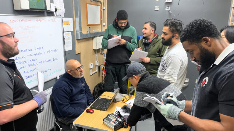 City & Guilds 2365 Level 3 Diploma in Electrical Installations ...